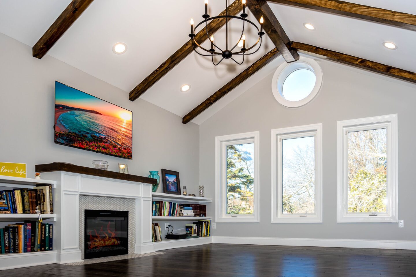 Ultimate Guide to Building Your New Home (10 Essential Tips)